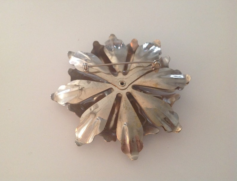 Vintage Enamel Metal Flower Brooch. 3-D - Etsy