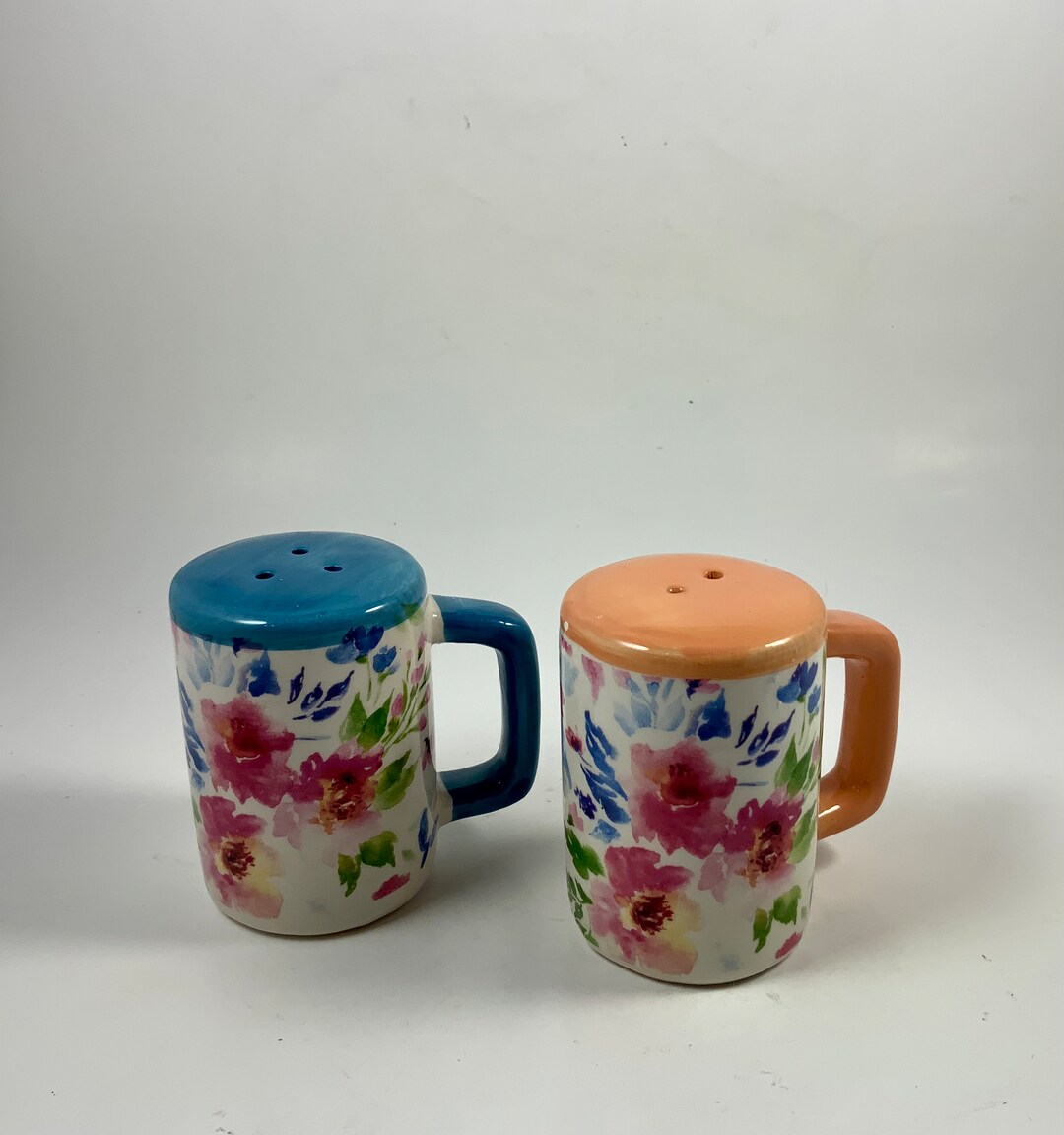 Vintage Floral SALT and PEPPER SHAKERS, Kitchen, Table, Servers, Decor ...