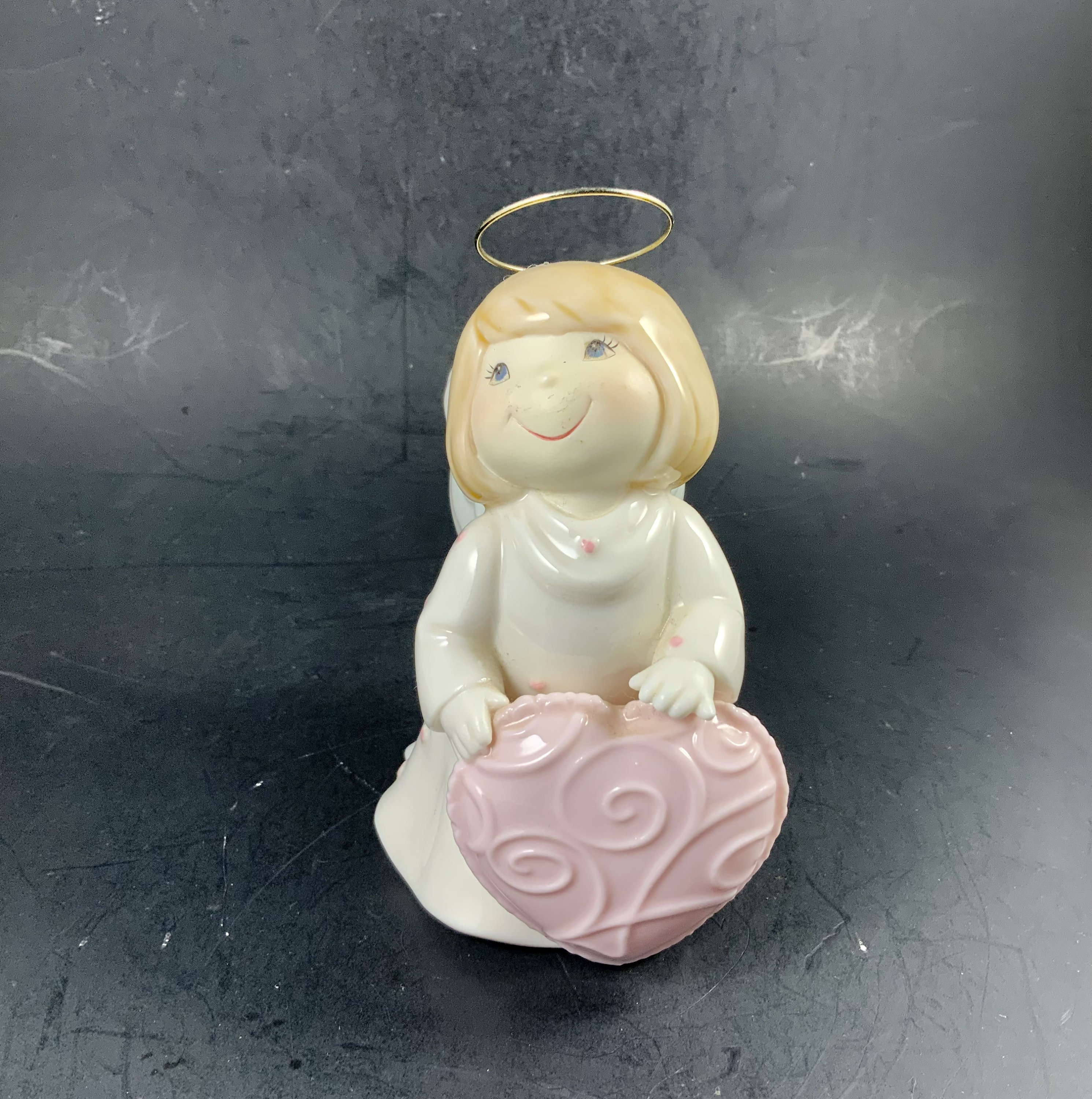 Vintage ANGEL W/ PUFFED HEART Figurine, Decor - Etsy