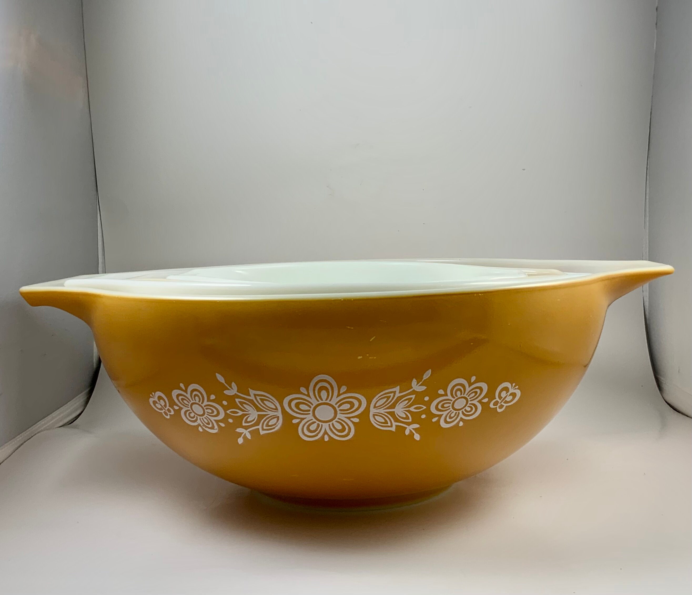 Vintage PYREX NESTING BOWLS, Butterfly Gold Cinderella Mixing Bowls ...