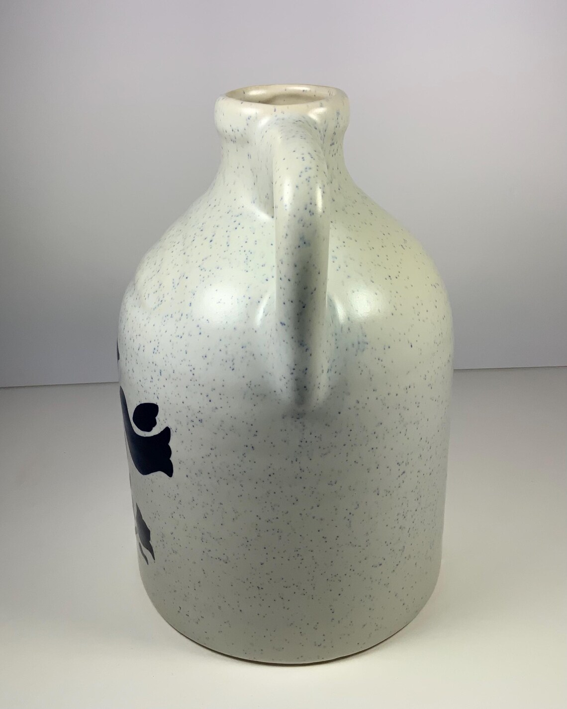 Vintage HARRIS POTTERIES JUG, Birds/flowerheart Motif, Blue/white ...