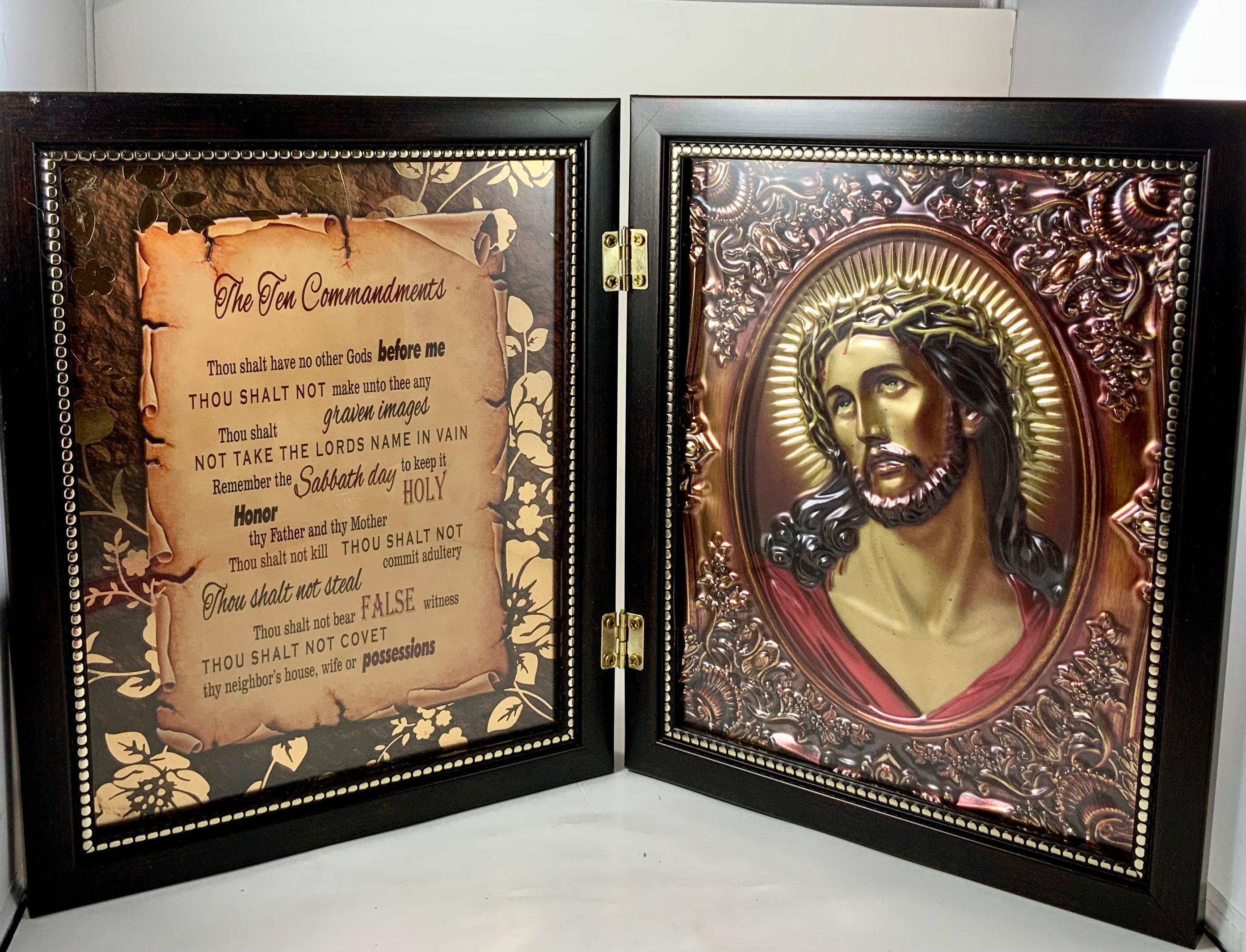 Vintage TEN COMMANDMENTS & JESUS, Double Frame, Carved Metalwork, Decor ...