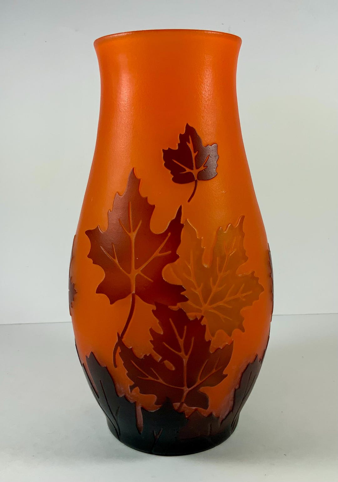 Vintage CAMEO GLASS VASE, Maple Leaf, Blown Glass, Decor, Collectibles ...