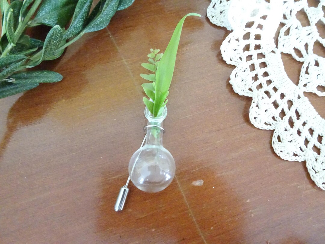 Vintage, Glass, Flower Vase Stick Pin/lapel Pin/boutonnière Bud Vase ...