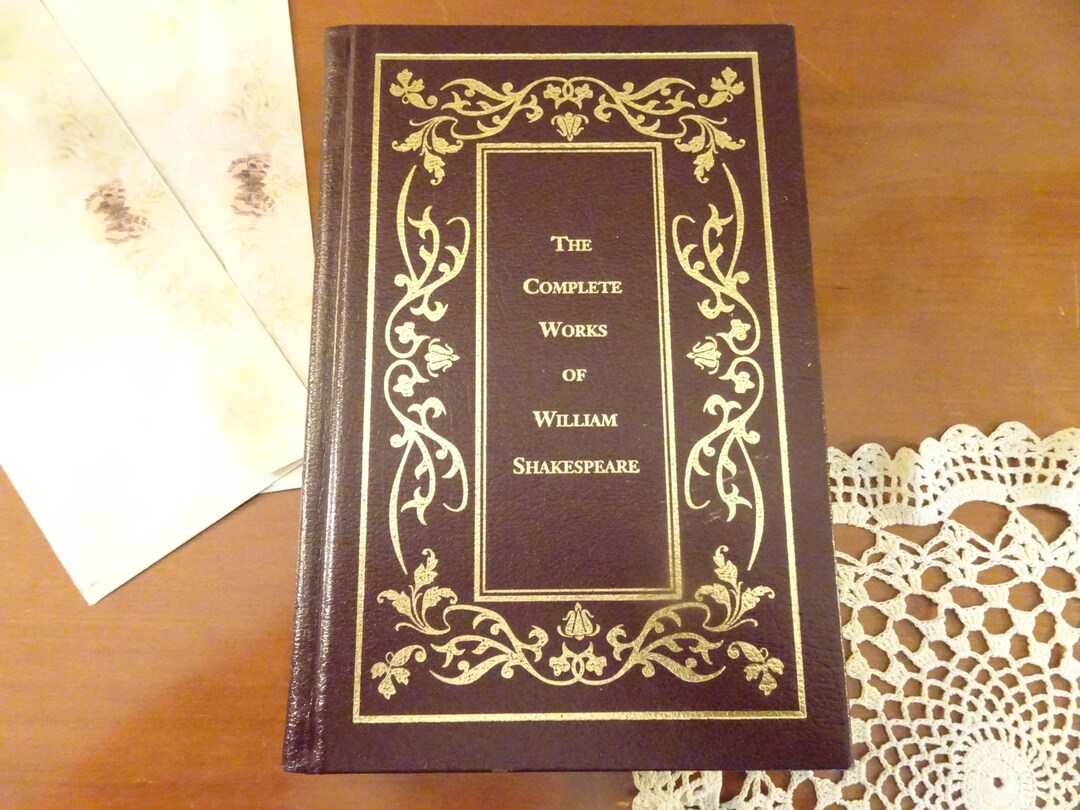 Awesome, Vintage Book, the Complete Works of William Shakespeare- 2004 ...