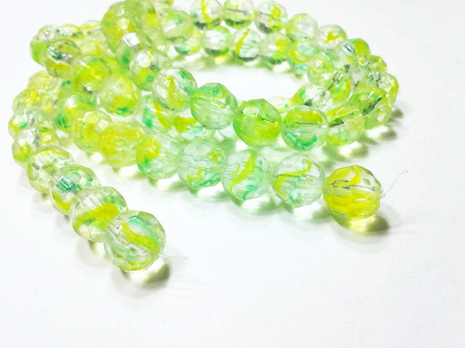 13 STRAND Faceted Round Marble Style Green Yellow White | Etsy