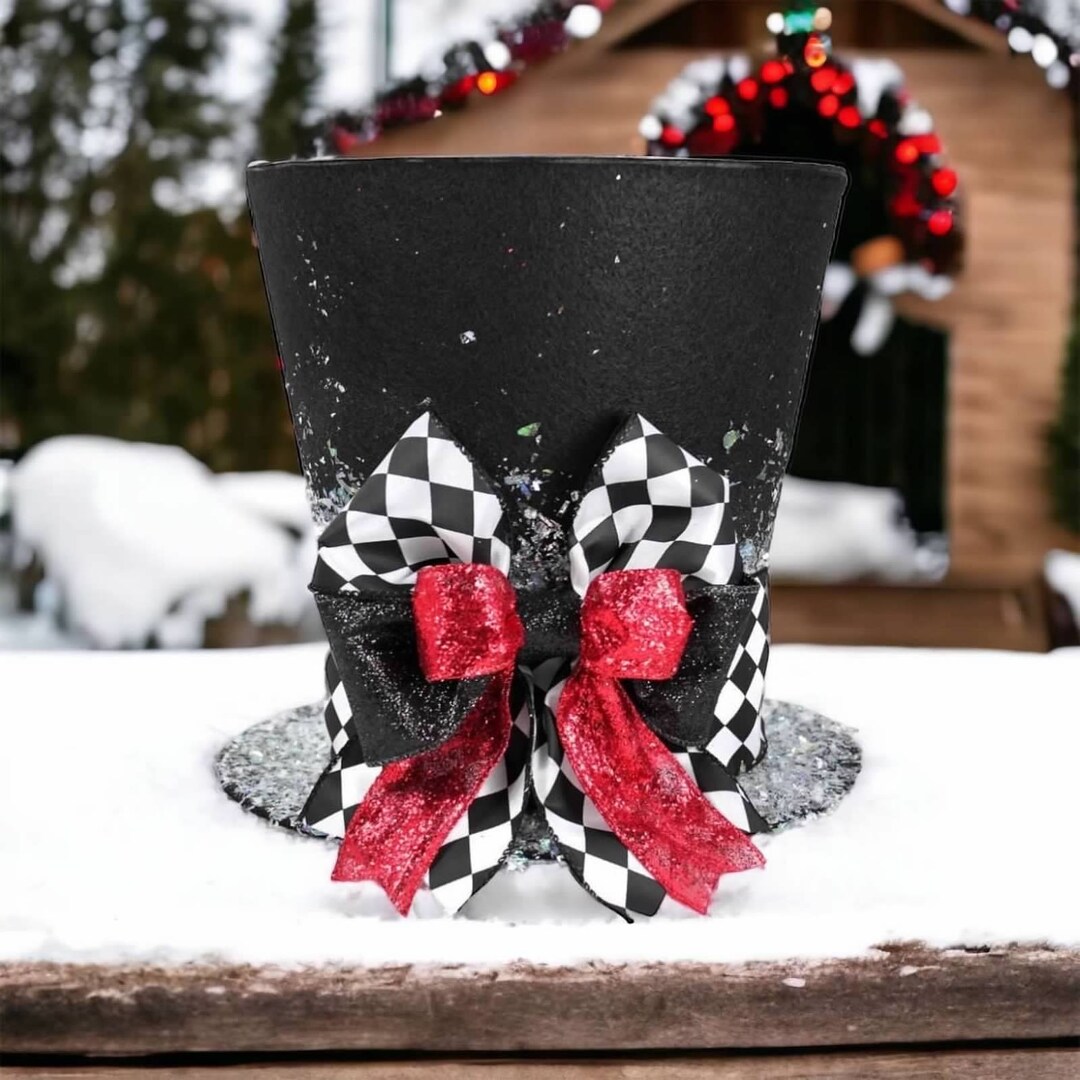 Checkered Jester Hat Christmas Tree Topper: Whimsical Harlequin Decor ...
