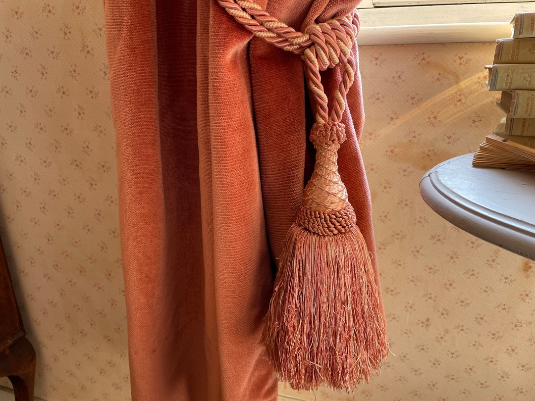 Vintage French Tassels Pink Rose Curtain Pullbacks Embrasse Rideaux ...