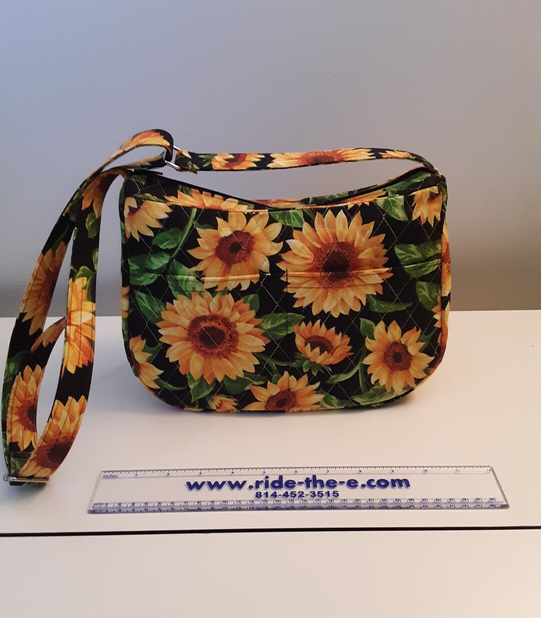 Black With Sunflowers Print Quilted Cross Body Sunflower Crossbody ...