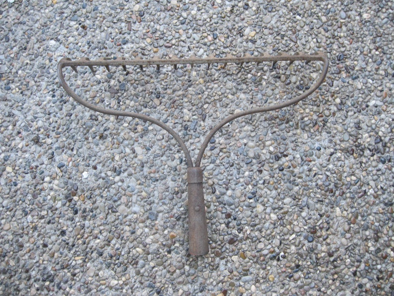 Vintage Rake-rusty Rake-vintage Tools-weathered Rake-necklace Holder ...