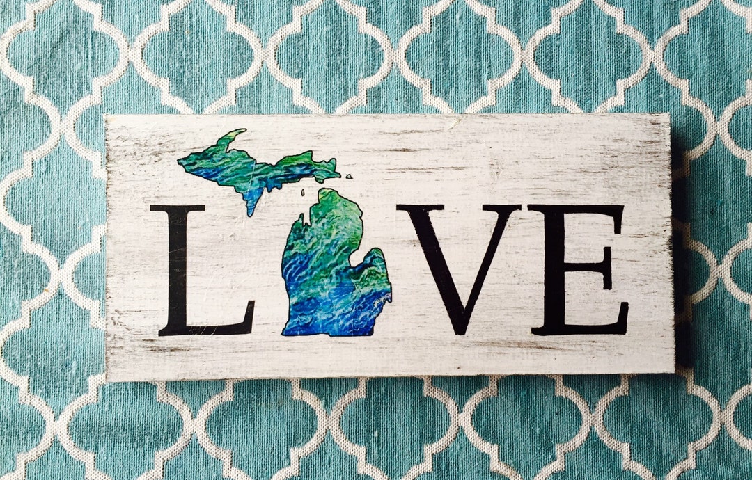 Michigan Love Wood Sign 12"x5.5" - Etsy