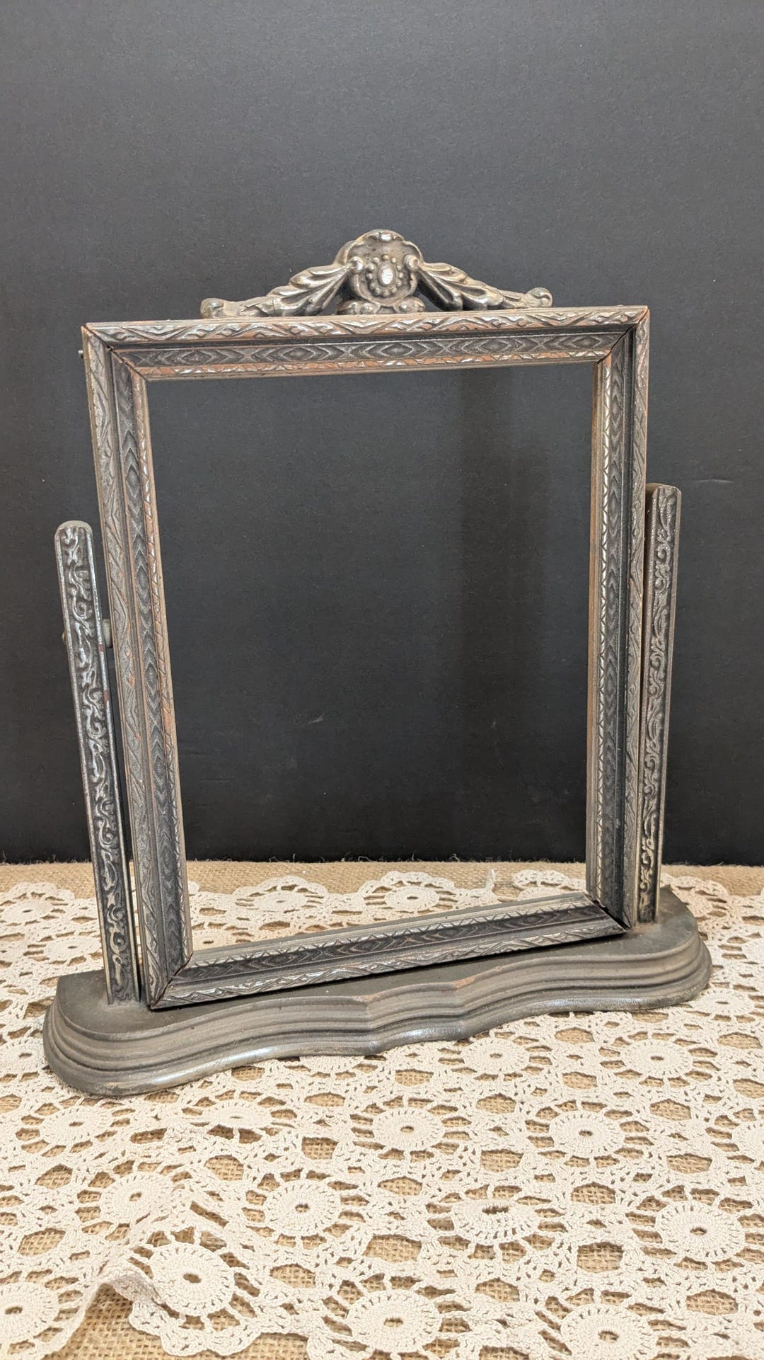 Antique Early Wood Swivel Picture Frame on Stand / Collectible Frame - Etsy