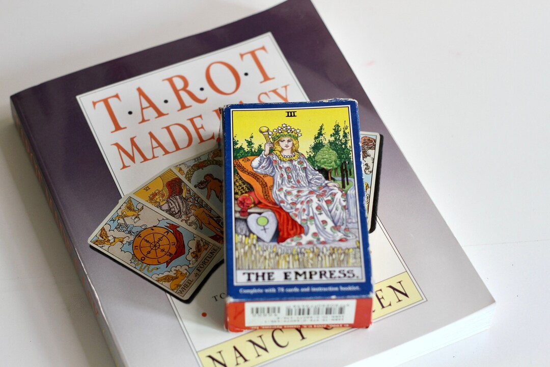 Vintage Tarot Book and Deck Set, 1989 Tarot Made Easy by Nancy Garen ...