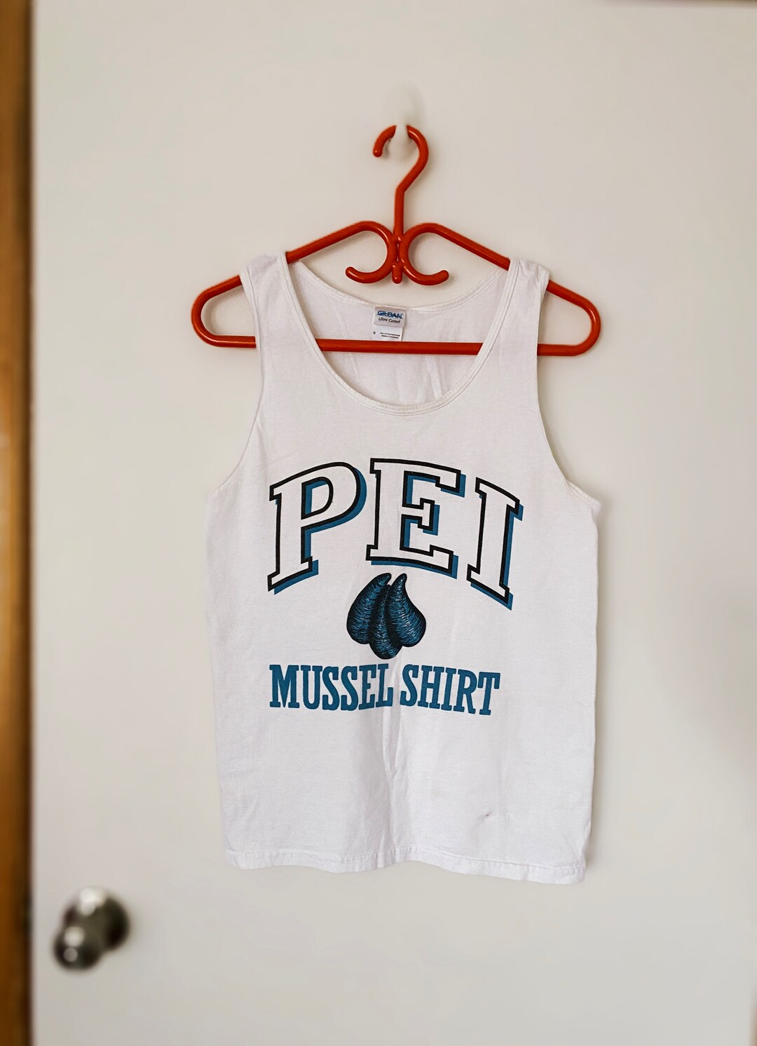 Vintage PEI Mussel Shirt, Funny Novelty Shirt, White Cotton Beach Tank ...