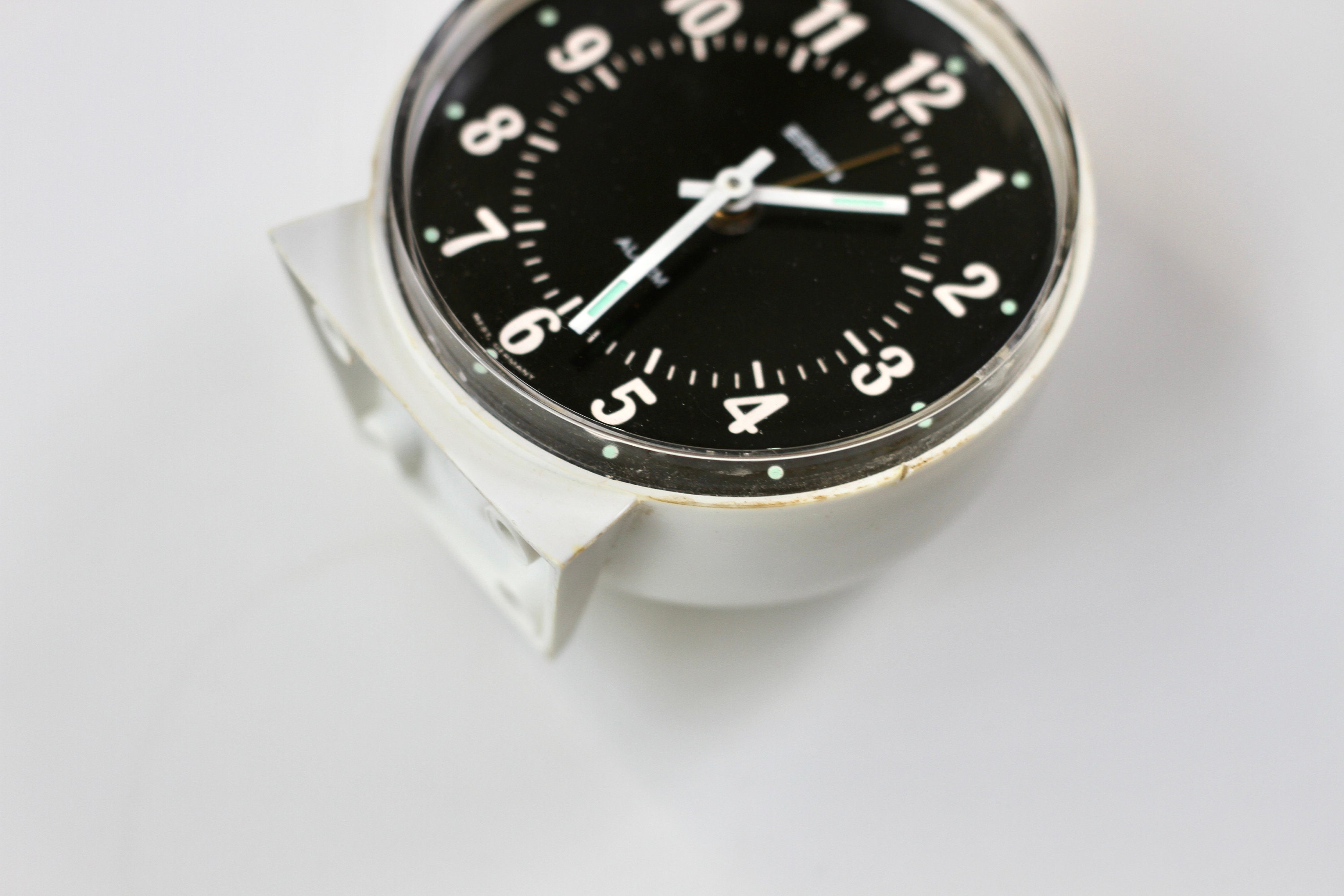 1960s Ergo Wind up Clock Alarm Clock Black and White Clock - Etsy