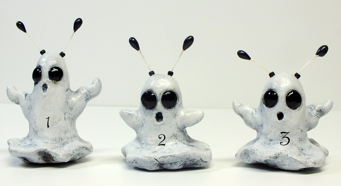 Hand-sculpted Alien Ghost Figurine - Desk Buddy for Spooky and Cute ...