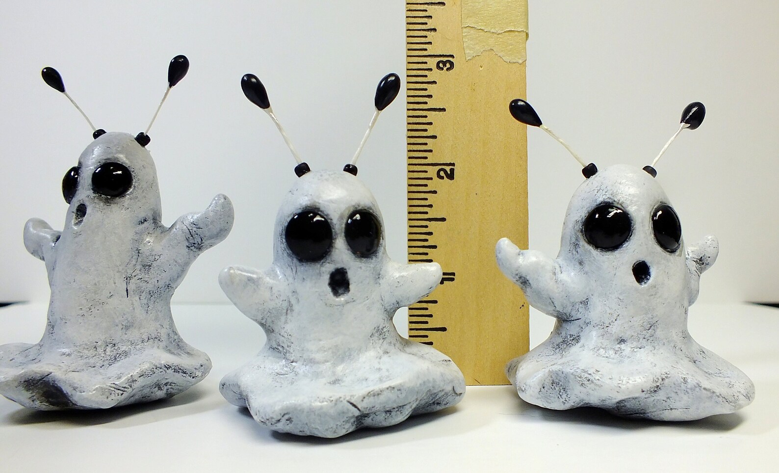 Hand-sculpted Alien Ghost Figurine - Desk Buddy for Spooky and Cute ...