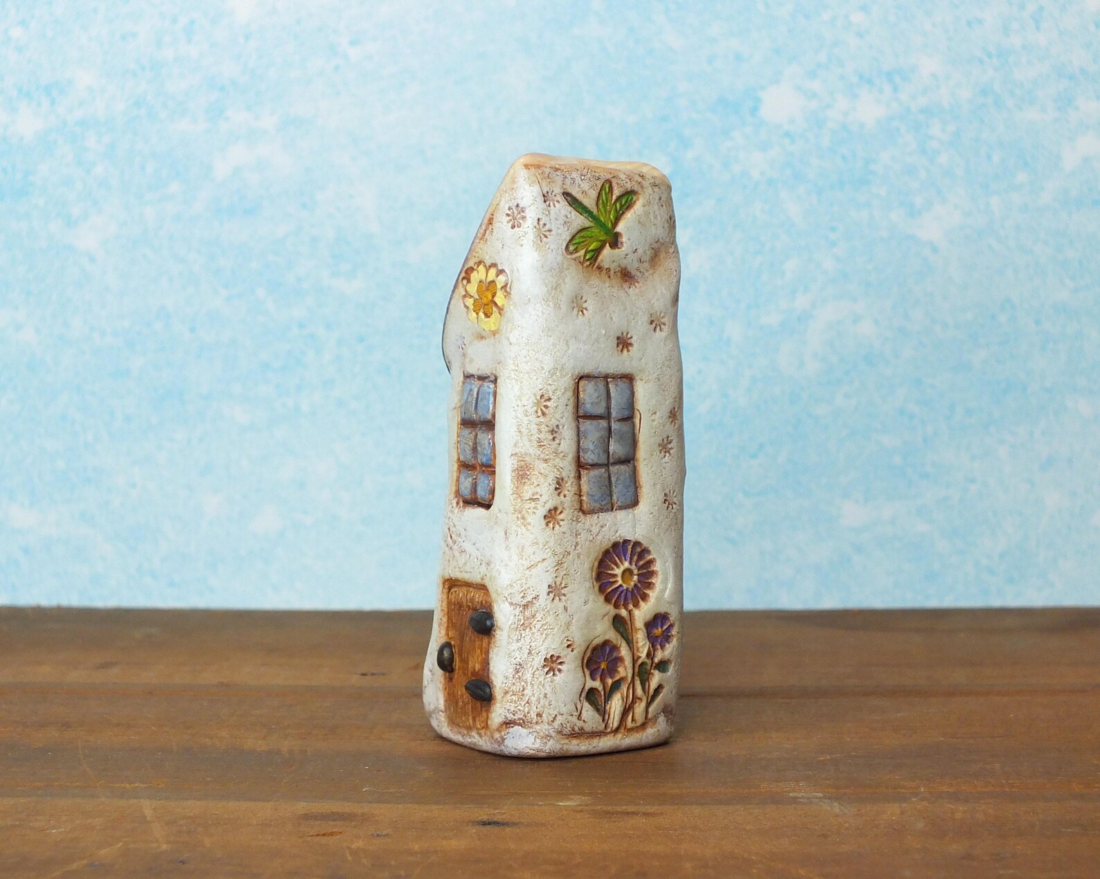 Handmade Miniature Clay Flower Cottage House With Slant Shell Roof ...