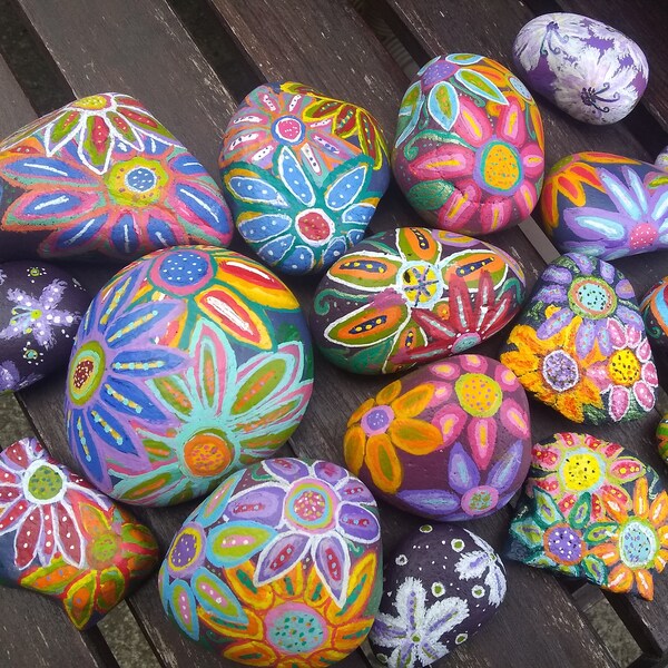 Garden Painted Rock - Etsy