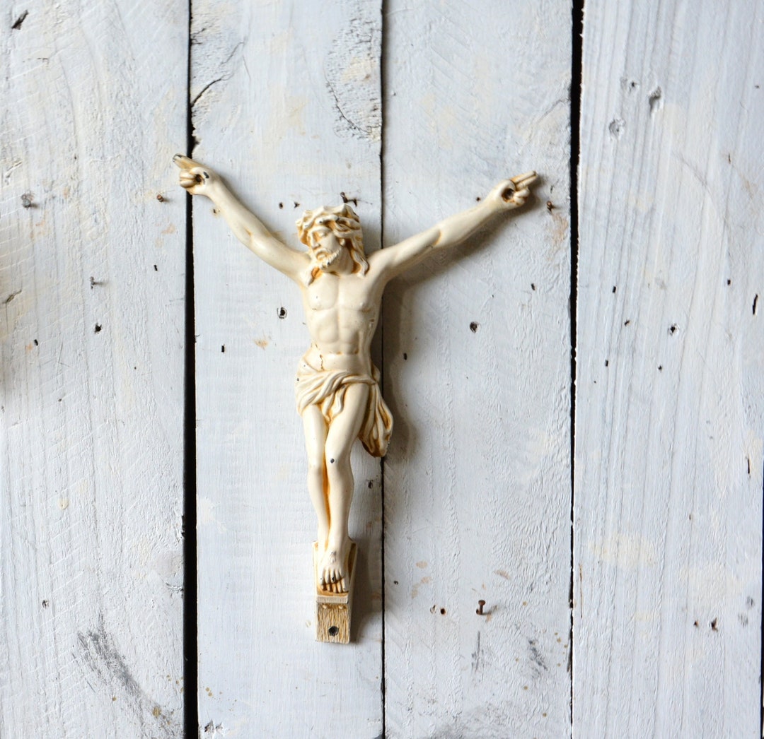 Painted Metal Figure of Jesus Christ Crucified Holy Jesus Figurine - Etsy