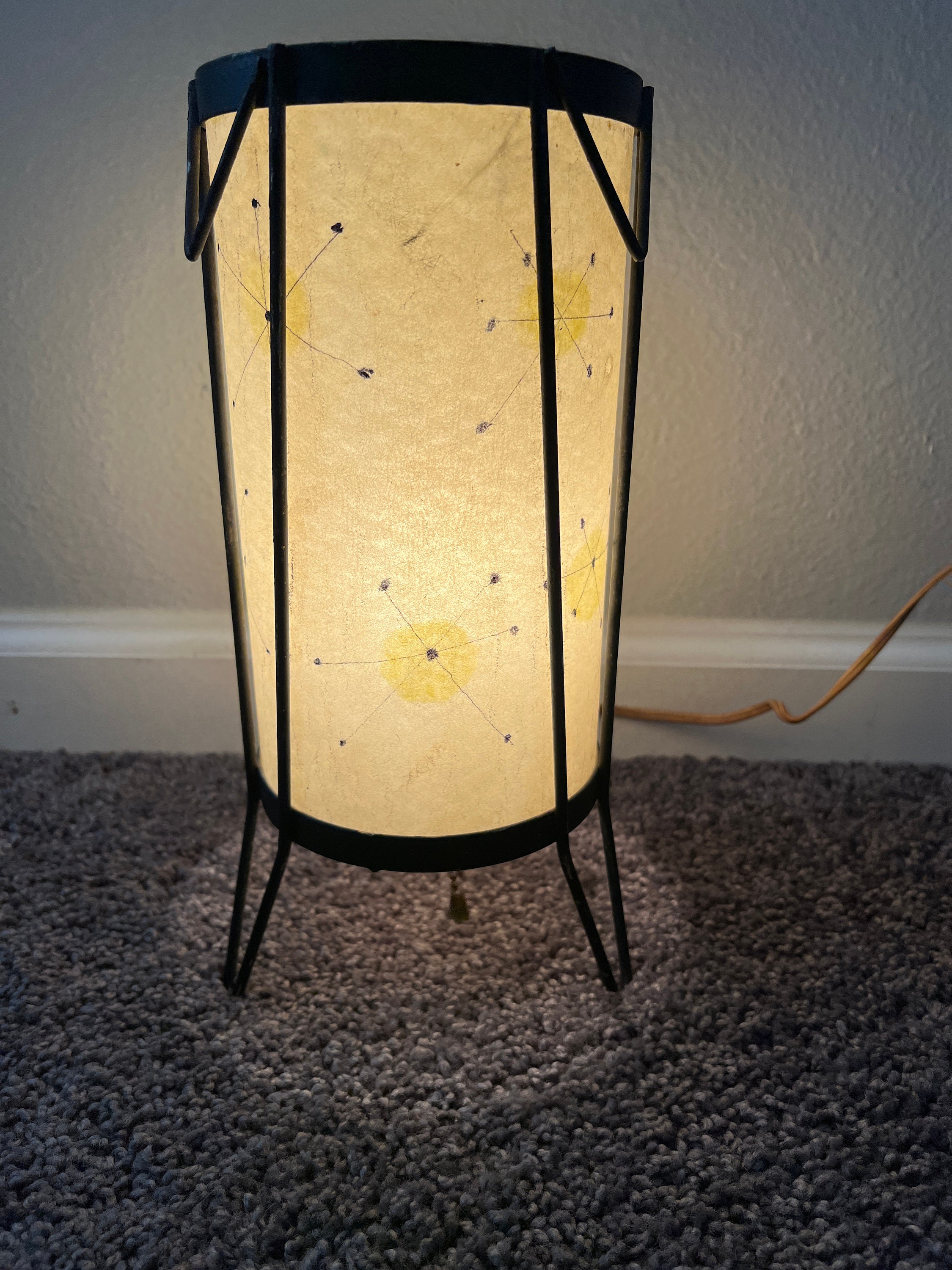 Vintage 1950s Tri-pod Lamp With Fiberglass Shade Bursting Stars - Etsy
