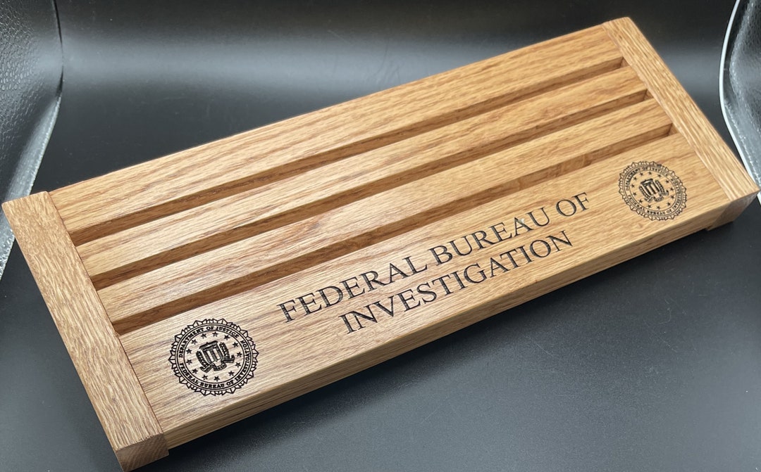 OAK Federal Bureau of Investigation FBI Challenge Coin Display for 15 ...