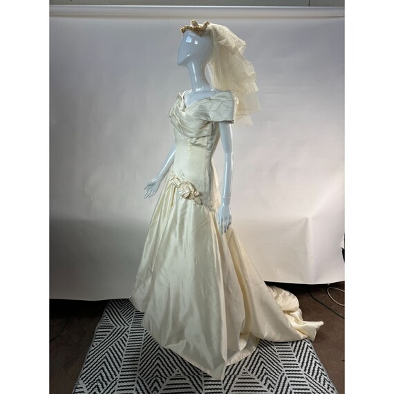 Vintage Scaasi Bride Wedding Dress Off-Shoulder Satin… - Gem