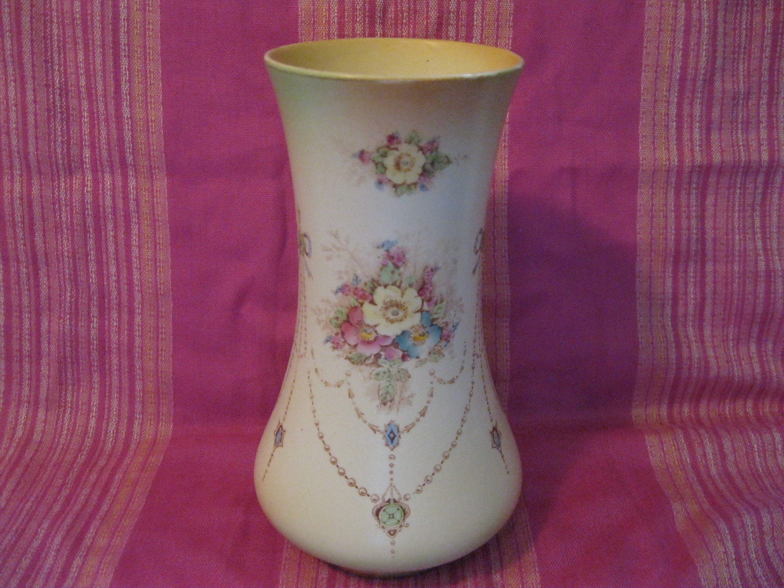 Antique Crown Devon "banff" Vase, Stoke-on-trent England, Ivory, Blush ...