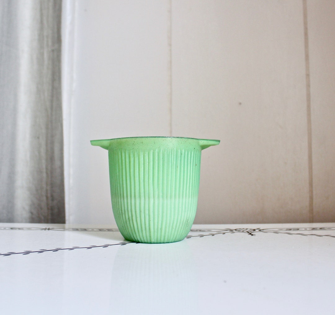 Petite Jadeite Jar - Etsy