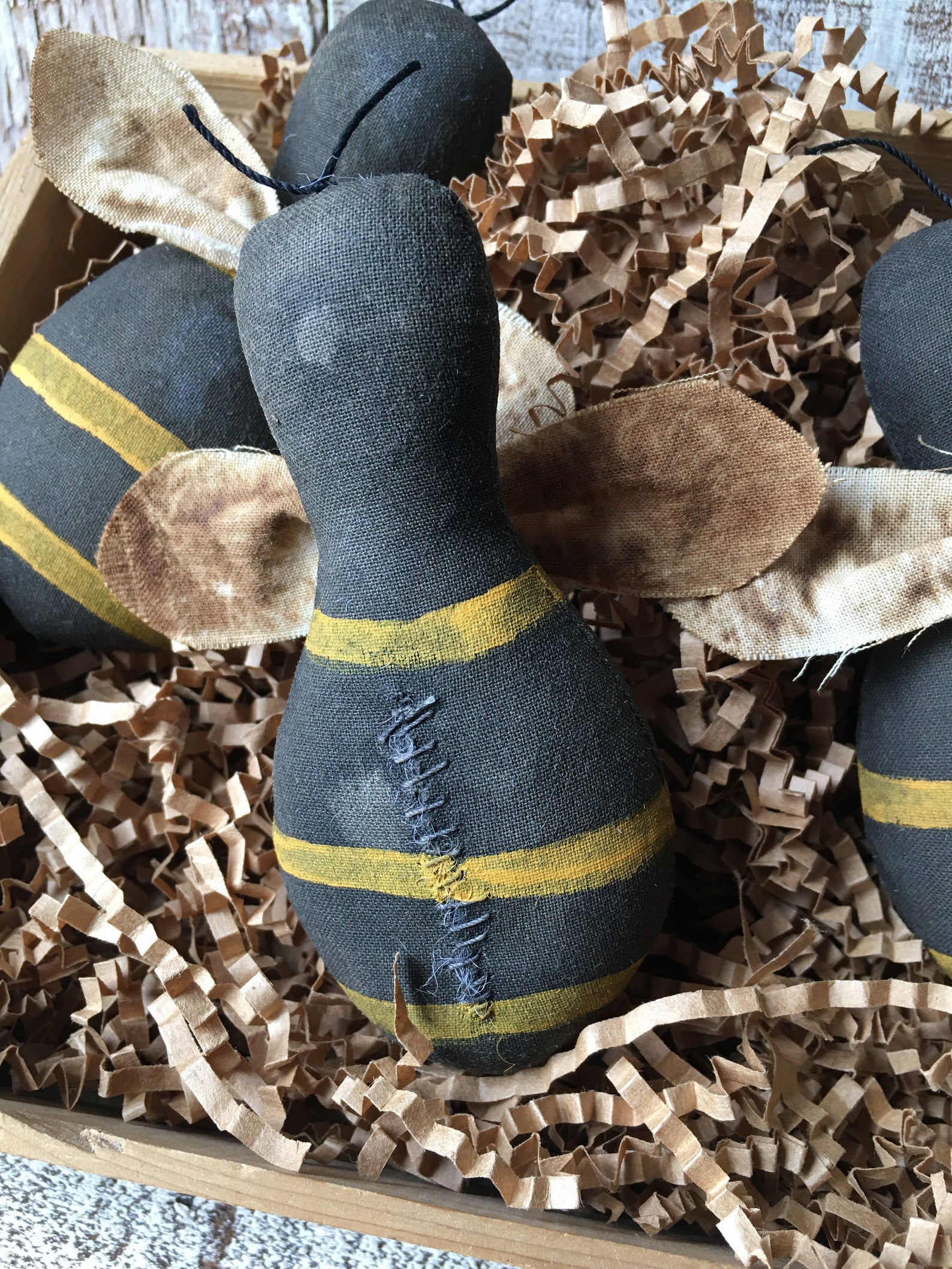 Bumble Bees, Primitive Bumble Bees Bowl Fillers, Bumble Bee Decor - Etsy