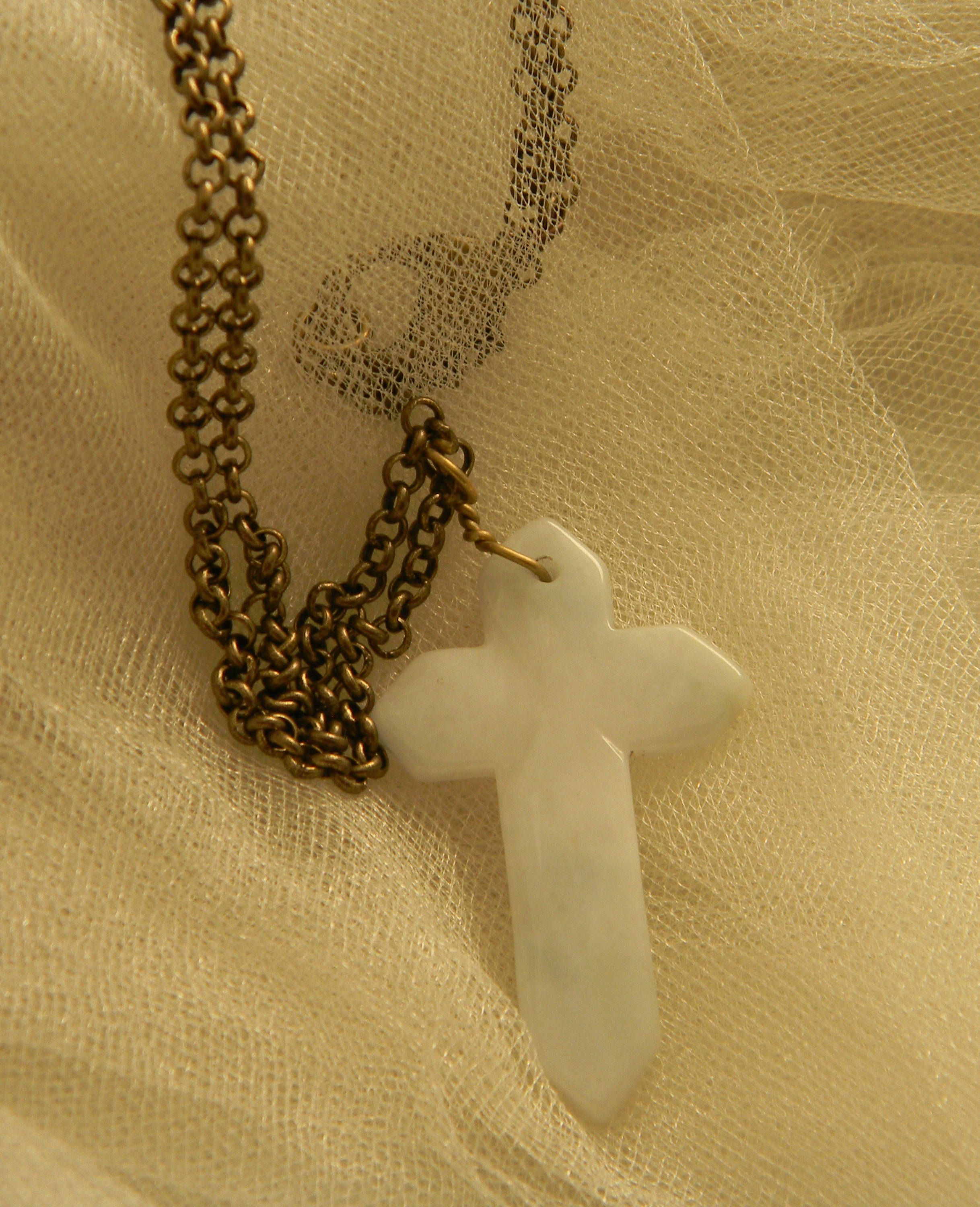 White Jade Cross on Brass Chain Necklace Religious Icon - Etsy