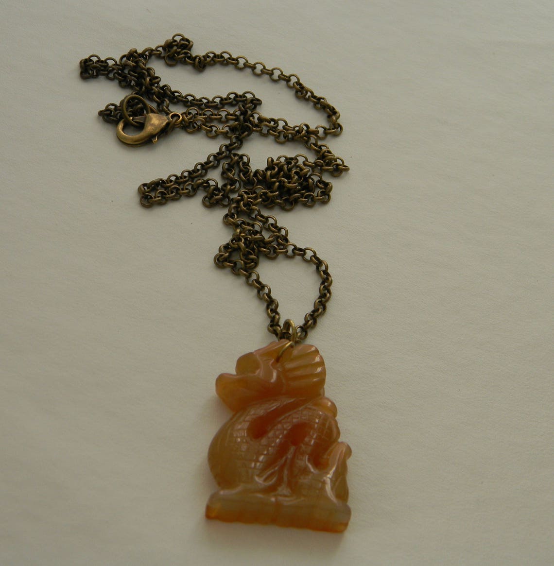 Colgante de jade y collar de cadena de latón, joyería con cuentas ...