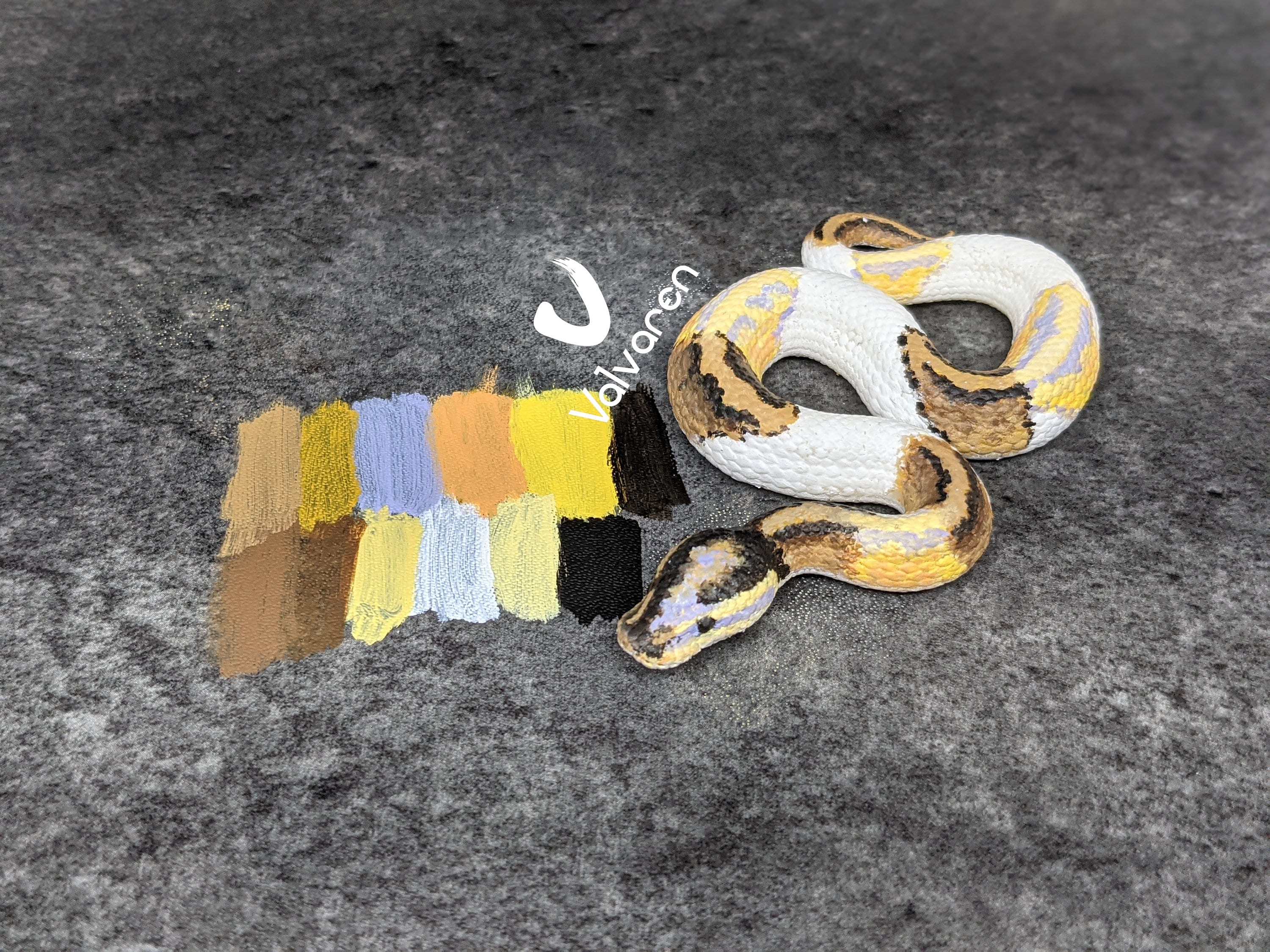 Paradox Albino Pied Ball Python