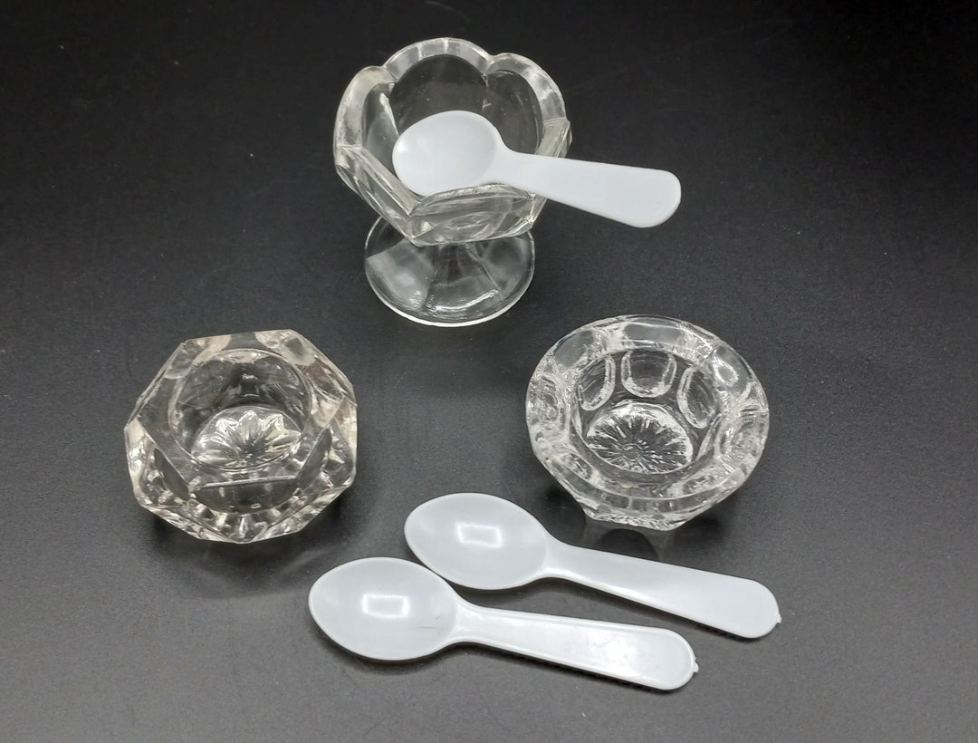Three Crystal Salt Cellars With White Spoons, Circular Crystal Salt ...