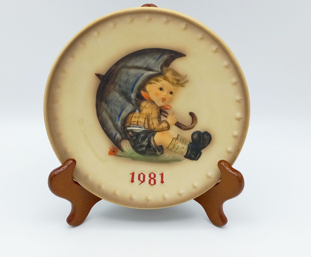 MJ Hummel 11th Annual Plate 1981, "umbrella Boy" Collectible Hummel ...