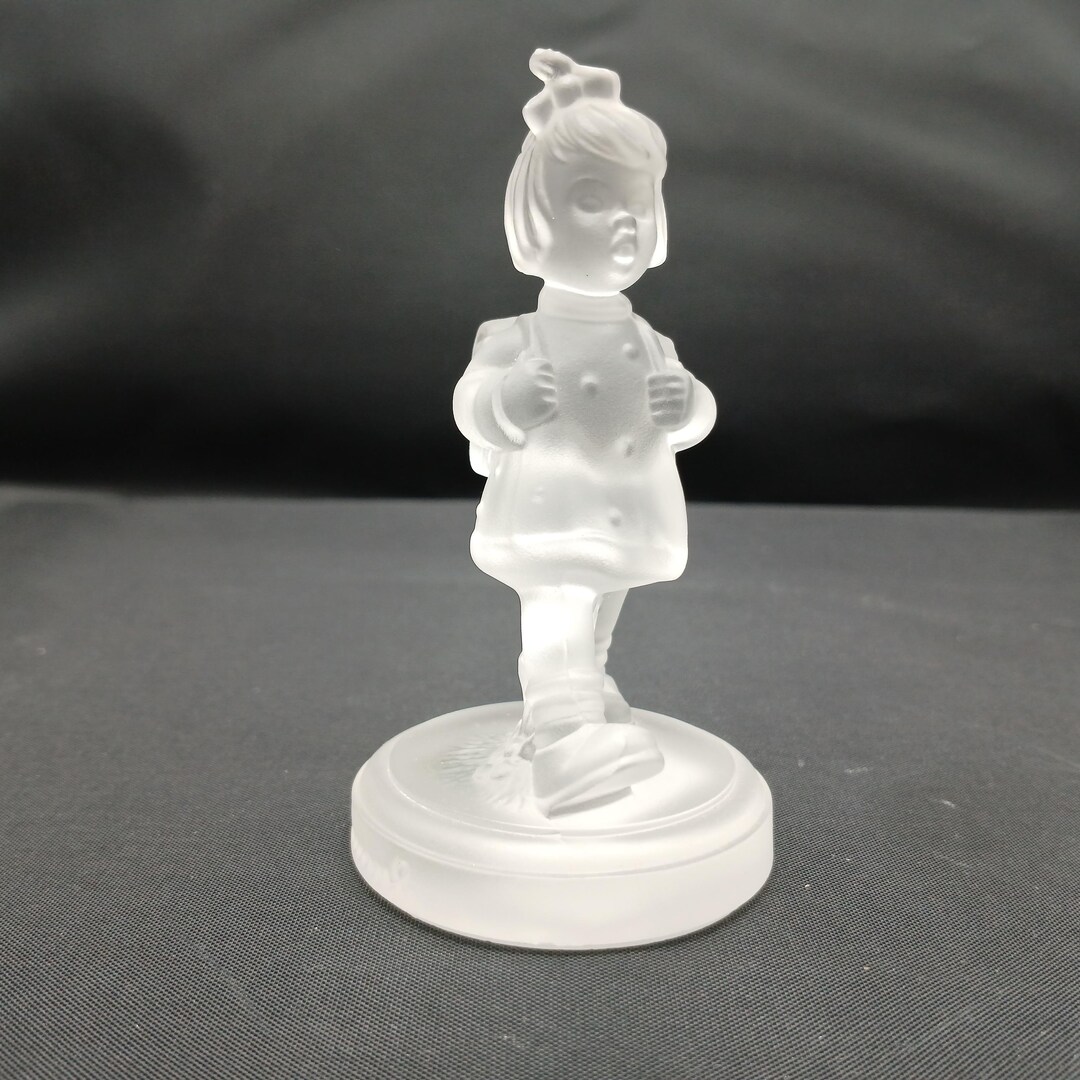 Vintage Goebel Hummel Figurine: Lead Crystal School Girl - Etsy