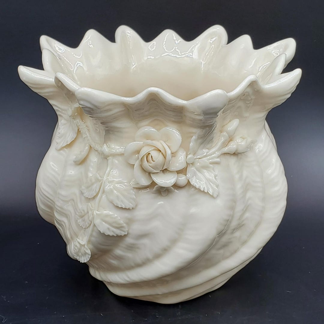 Belleek Irish Porcelain Vase, Green Mark 1955-1965, Fifth Period ...