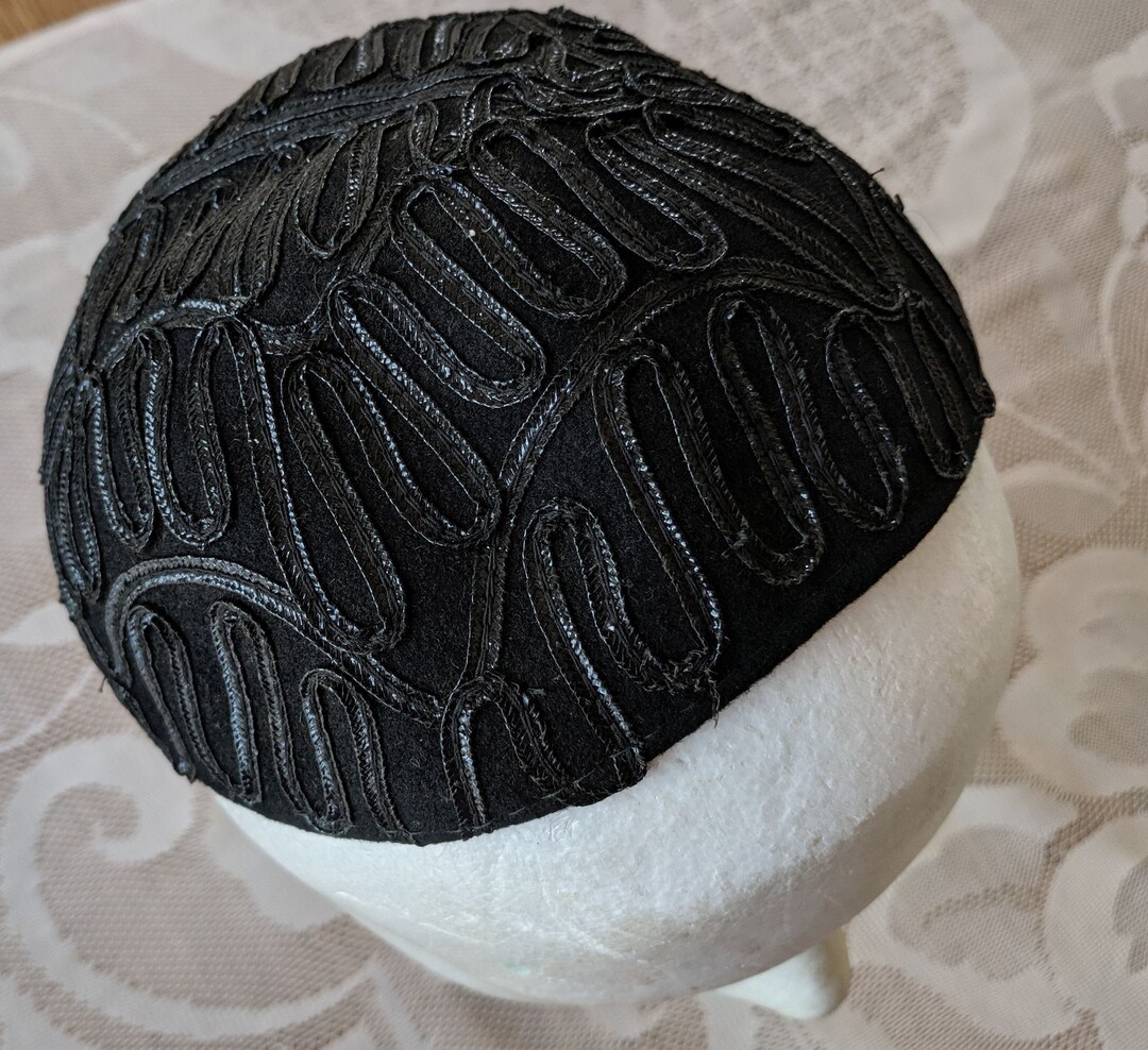 Vintage Black Yarmulke, Kippa, Skull Cap - 1950s Millinery, Snug ...