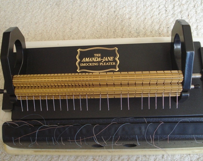 The Amanda-jane Smocking Pleater - With Thread Caddy and Carrying Case ...