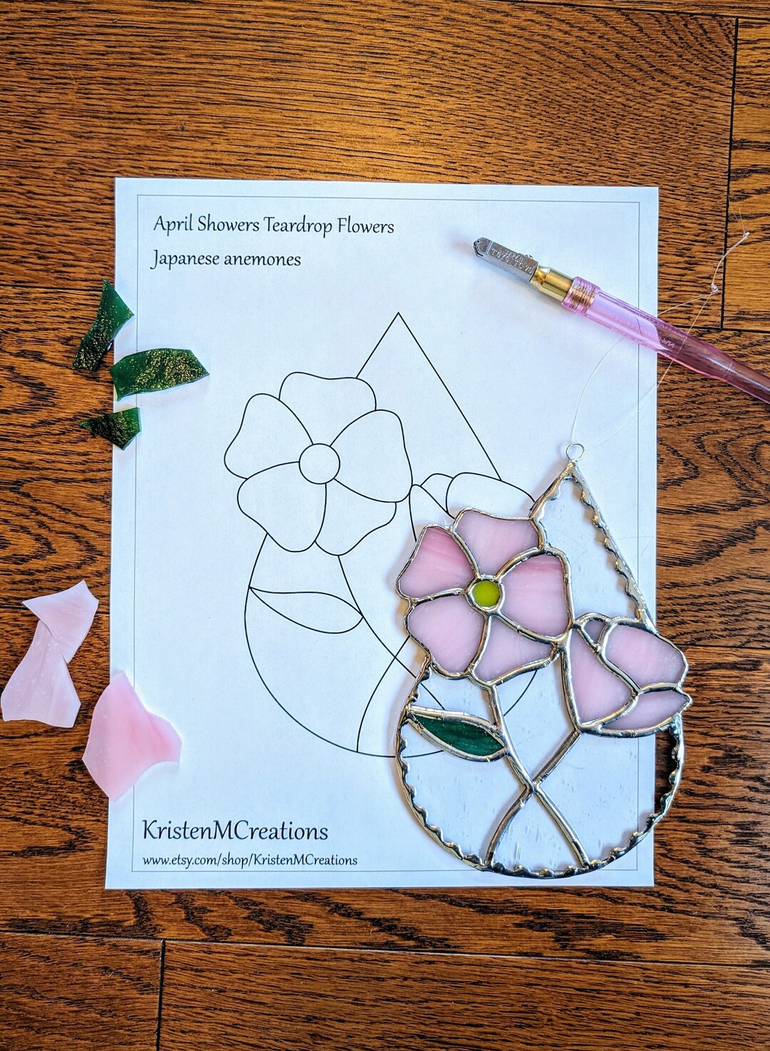 Stained Glass Flower Pattern, Stained Glass Teardrop Flowers, Flower ...