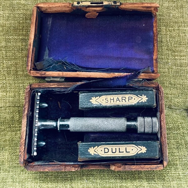 Gillette Razor - Etsy