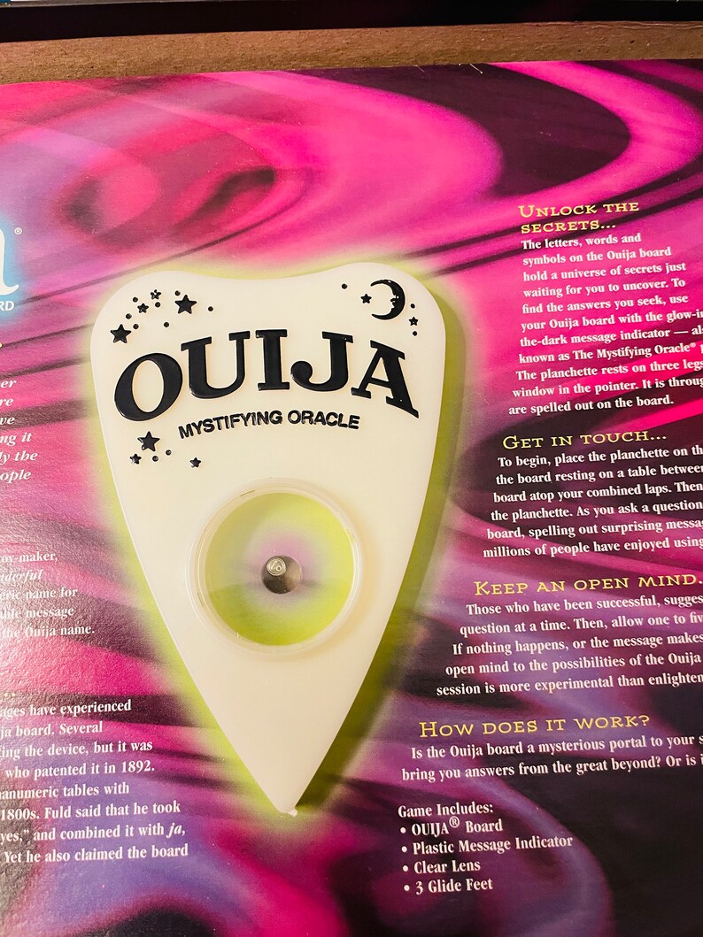 Vintage 1998 Glow in Dark Ouija Board Game - Etsy