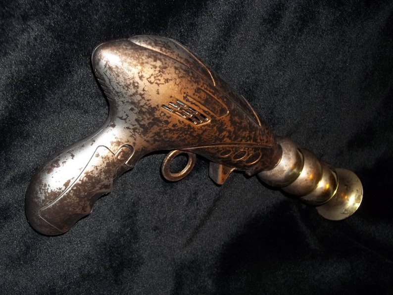 Retro Ray Laser Gun Science Fiction Fantasy Custom Blaster | Etsy