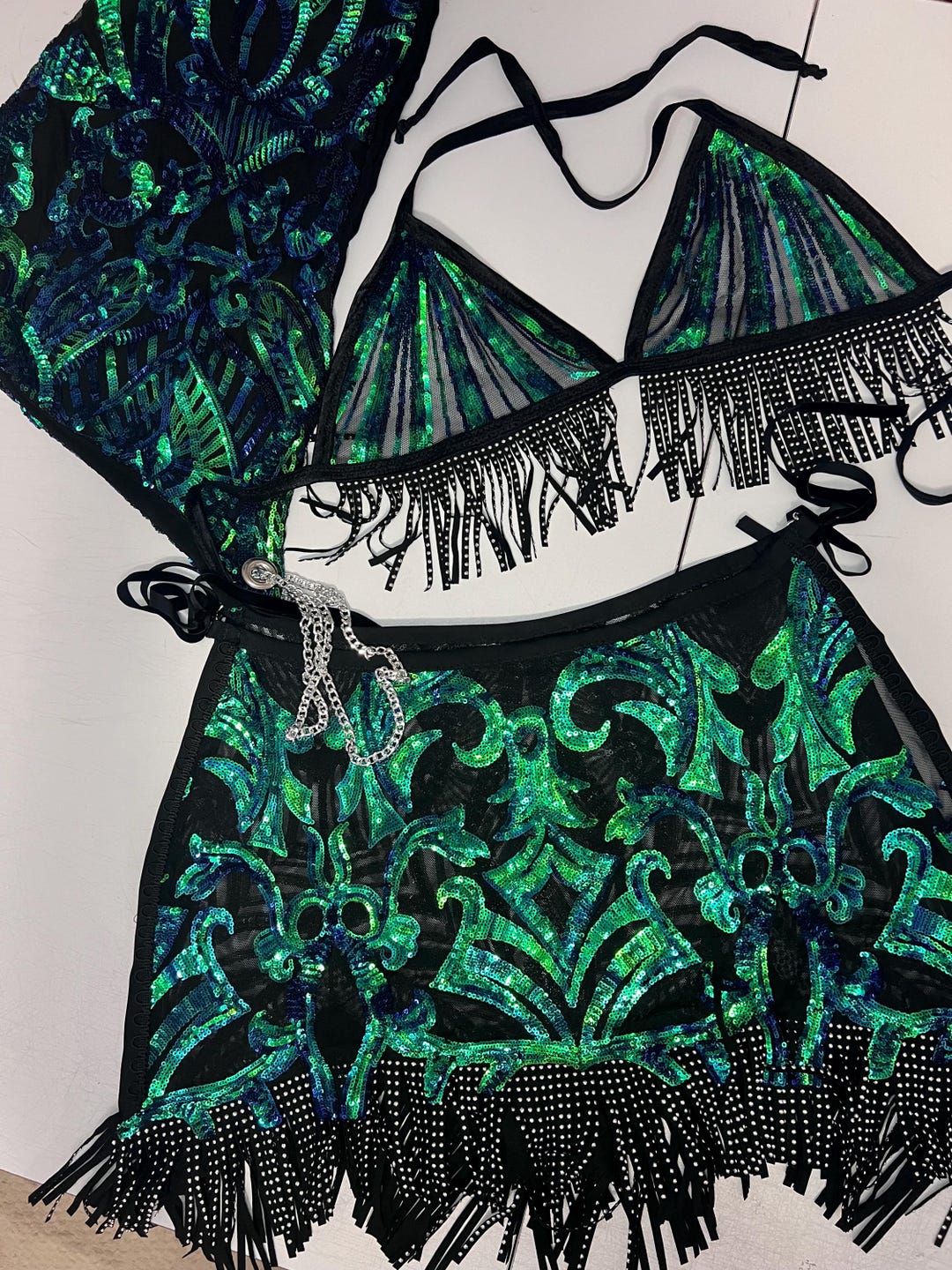 Custom Sequin Set Rave Wear Festival Hood Rave Fashion Rave Bra Witch ...