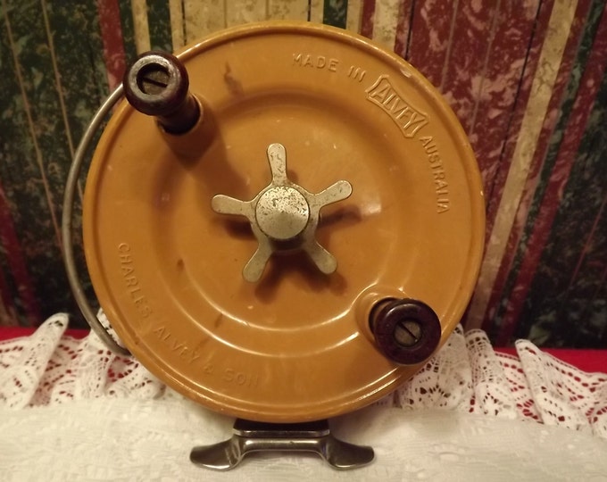 60's Charles Alvey & Sons Sidecast 505A Open Fishing Reel for the ...