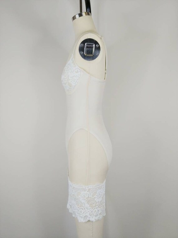 1990s Nancy Ganz Under It All Cream Underwire Shapewe… - Gem