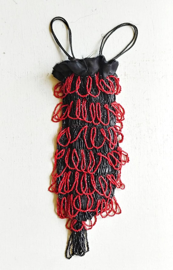 Victorian 1900s Black and Red Beaded Reticule with Ta… - Gem