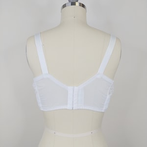 1970s the Sculptress Banderin Enlarging Brassiere | Vintage 70s White ...