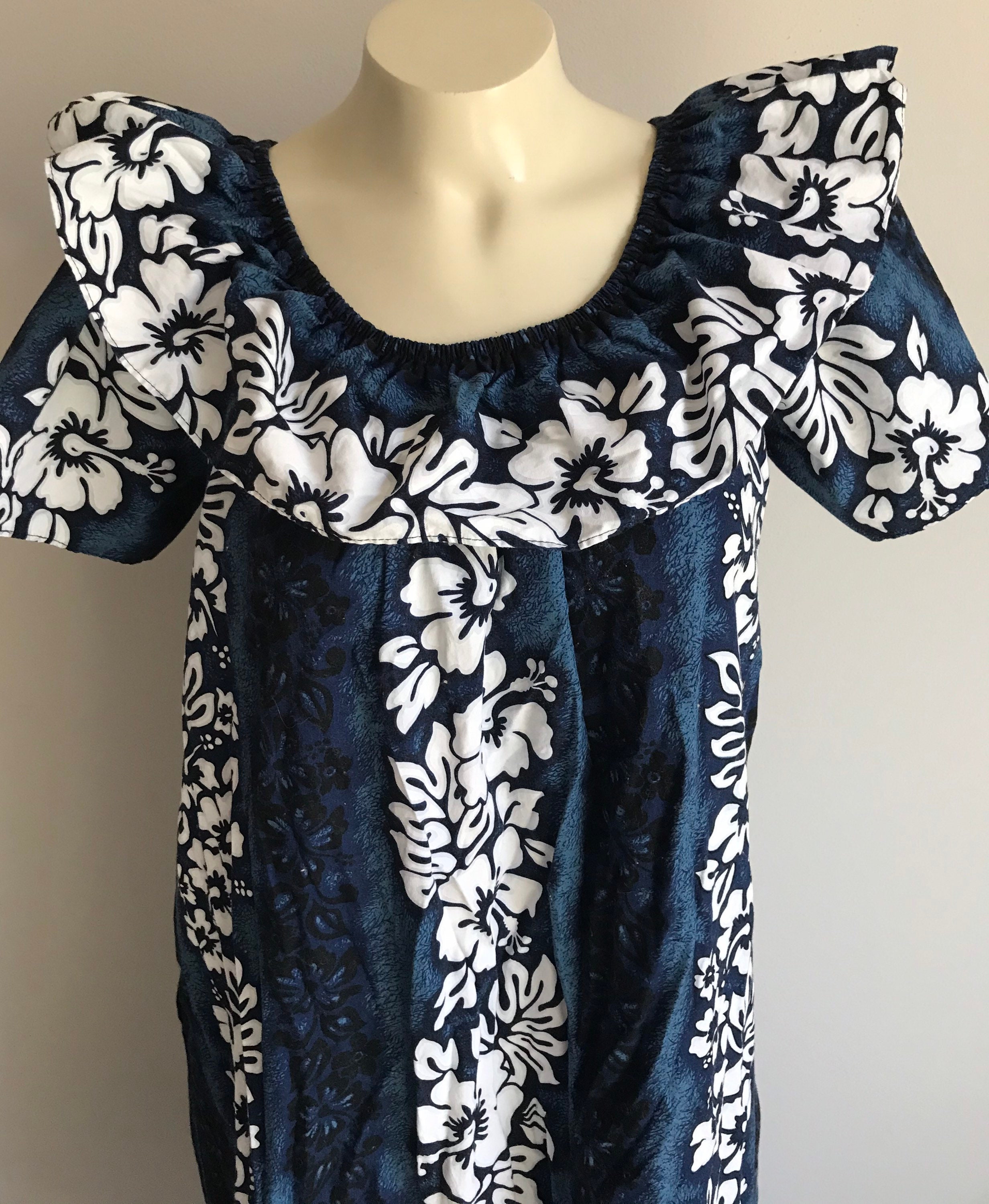 Vintage Hawaiian Muumuu Size Medium | Etsy