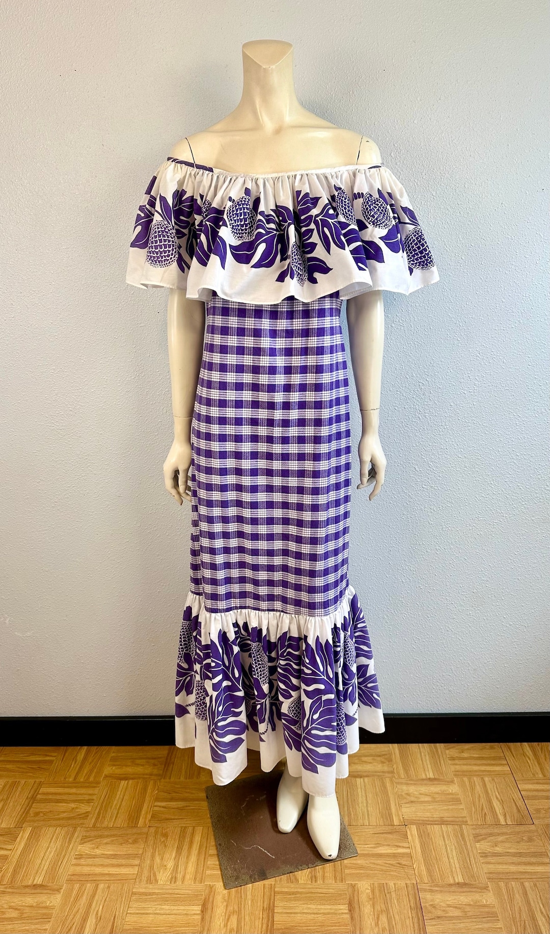 Beautiful Authentic Purple Palaka & Ulu Muumuu, Size Medium/large - Etsy